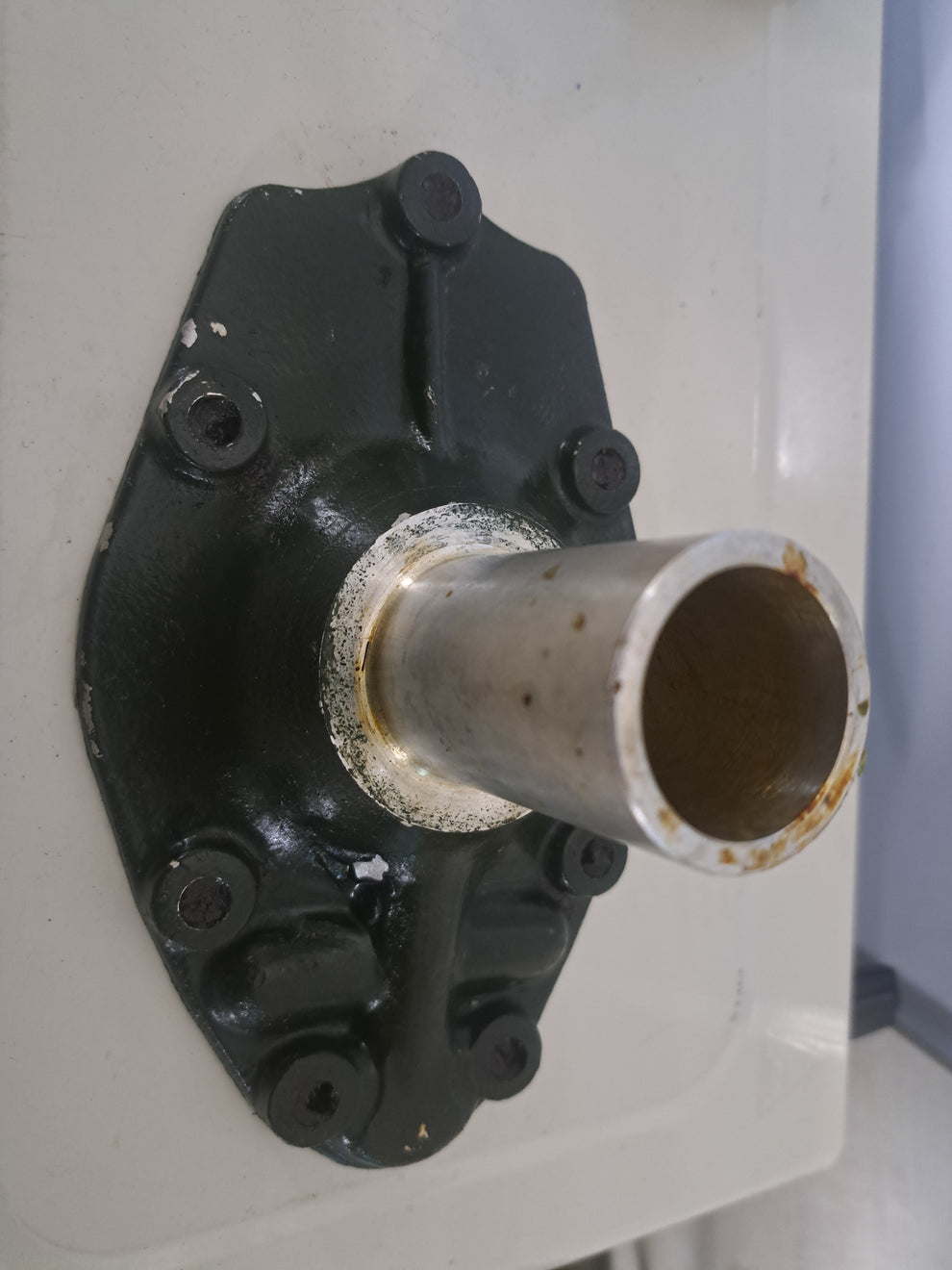 Austin Champ Gearbox Front Cover FV15503 – Champ Spares